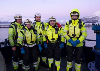 Ewos Ledende Produsent Av Fiskefôr Til Oppdrettsnæringen